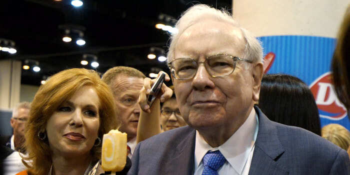 Mario Gabelli, John Rogers, and 3 other Warren Buffett experts just ...