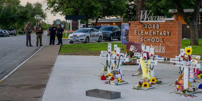 A Texas Ranger who heard gunshots coming from Uvalde classroom and ...