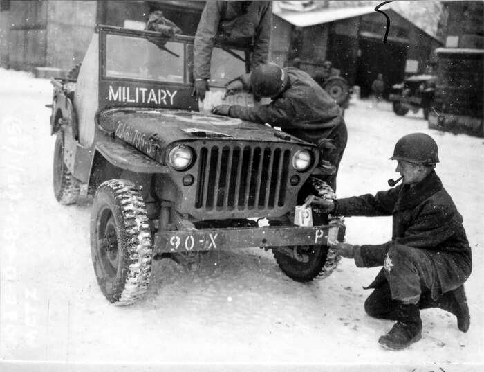 The top-secret 'Ghost Army' unit, which used inflatable tanks and ...