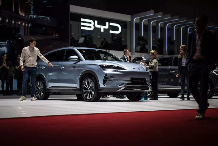 Tesla's biggest competitor just announced a collab with Uber | Business ...