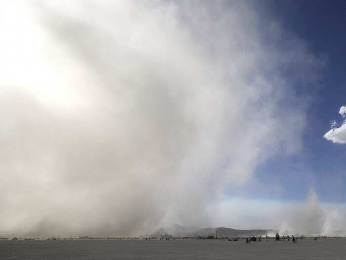 Burning Man entry wait times reportedly hit 10 hours after dust storms ...