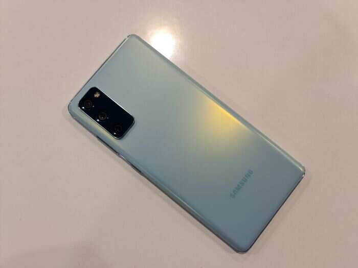 Samsung Galaxy S20 FE first impressions – an affordable premium ...