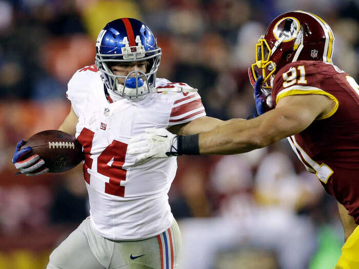 Former NFL running back Peyton Hillis was removed from his ventilator, 7 days after saving his ...